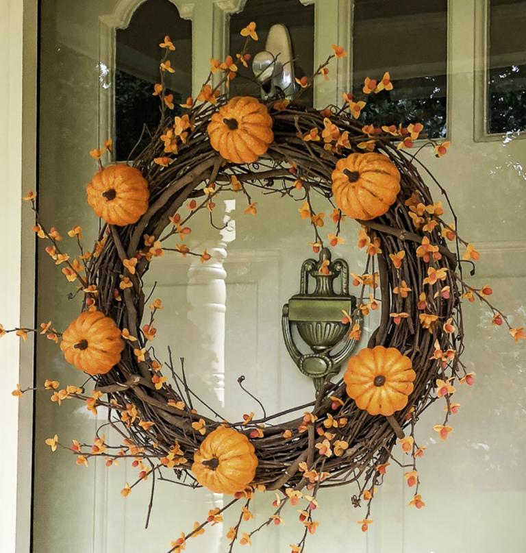 40 Easy DIY Fall Crafts for Extra Holiday Cash! - thedecorhomer.com