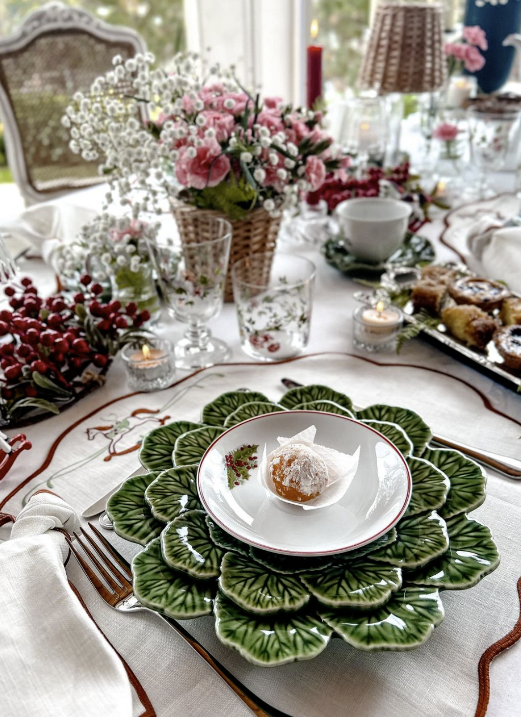 15 Birthday Party Table Decor Ideas! - thedecorhomer.com